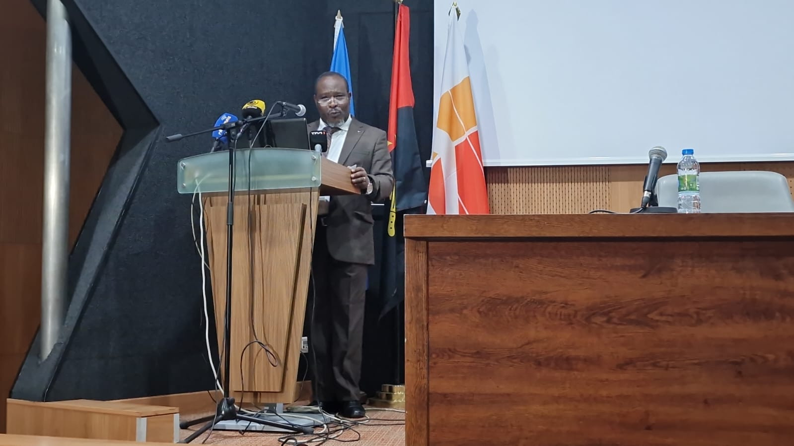 Agentes económicos informais foram os mais afectados durante a pandemia ...